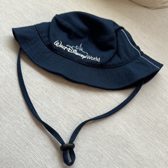Disney | Accessories | Walt Disney World Bucket Hat Sun Protection Blue ...